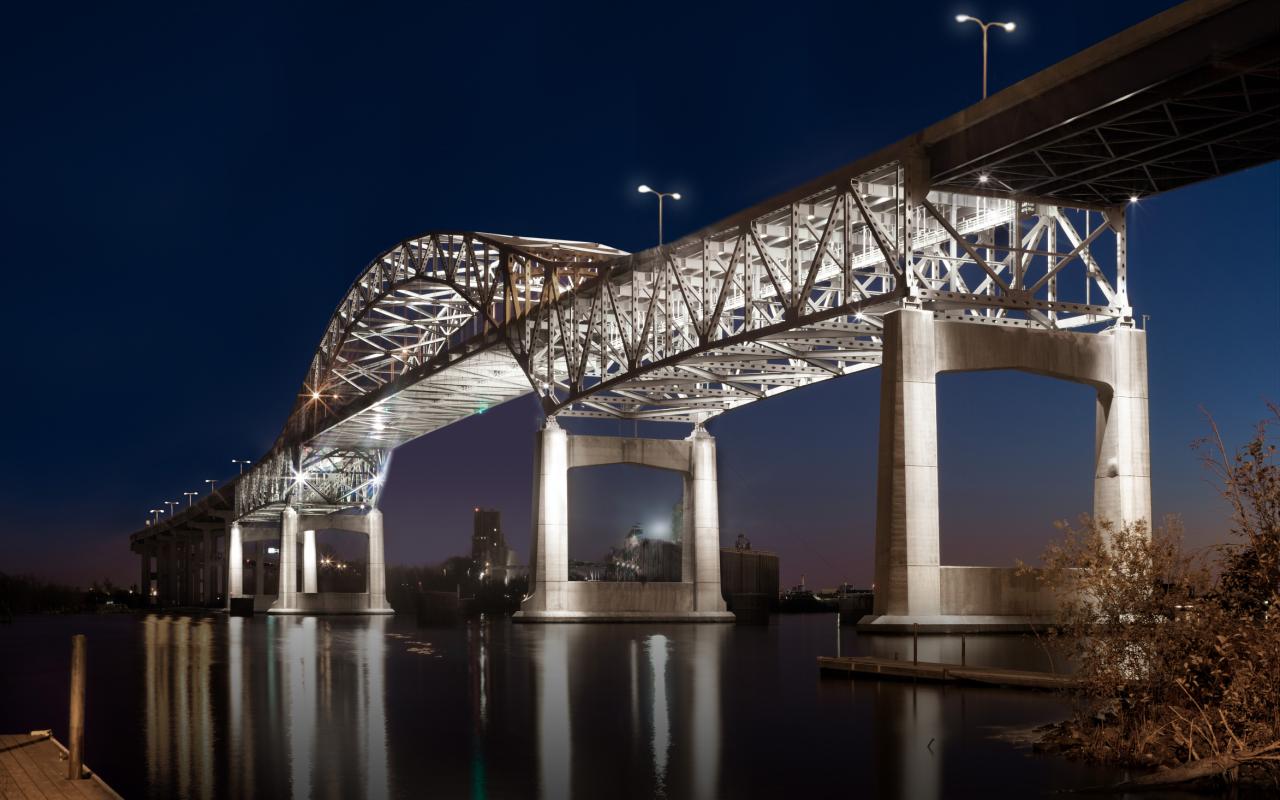 John A. Blatnik Bridge - Projects - LMPG Inc. - Specification-grade LED ...