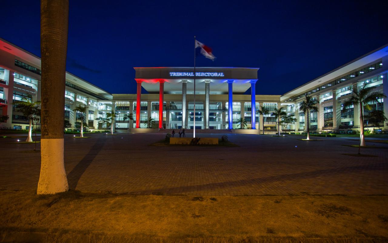Tribunal Electoral de Panamá - Projets - LMPG Inc. - Solutions d ...