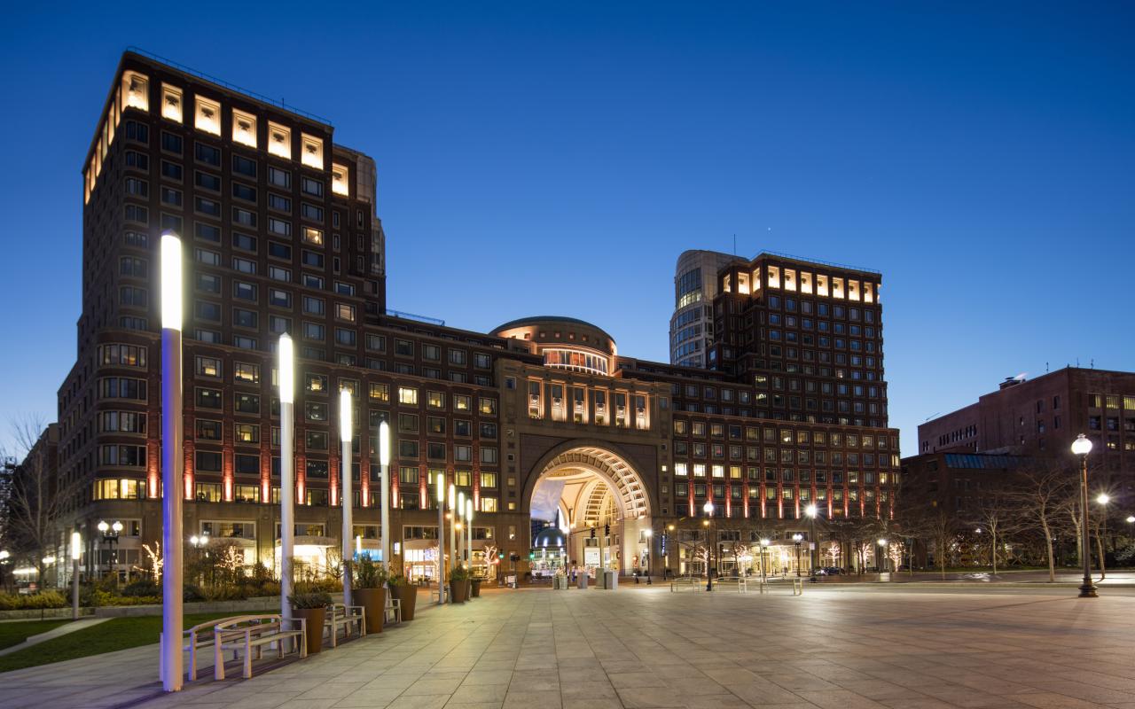 Boston Harbor Hotel - Projects - LMPG Inc. - Specification-grade LED ...